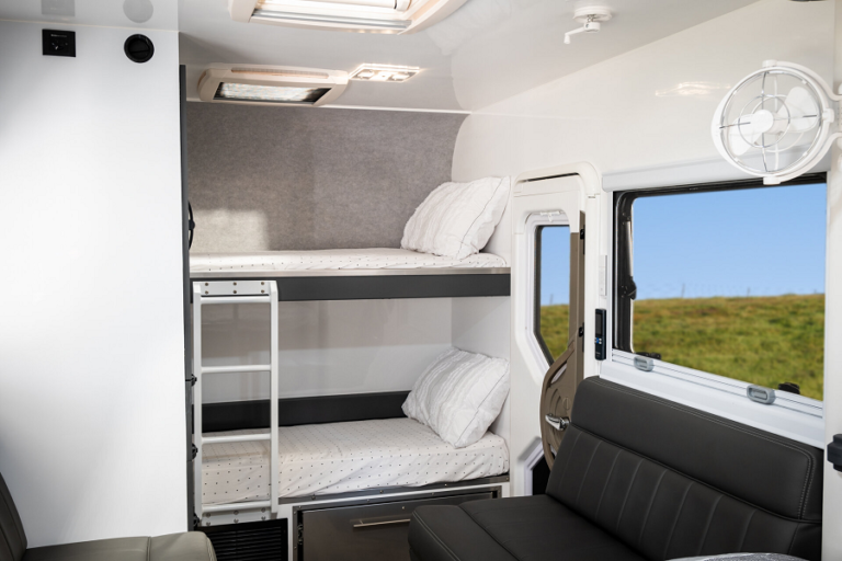 Exploring Australia in Style: Luxury Off-Road Caravans and Family Off ...